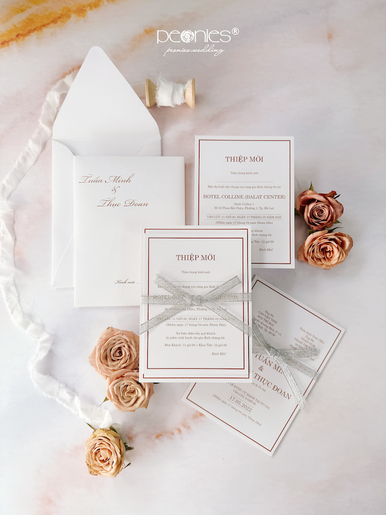 P240617 Luxury Glitter Ribbon and Elegant White Wedding Invitations ...