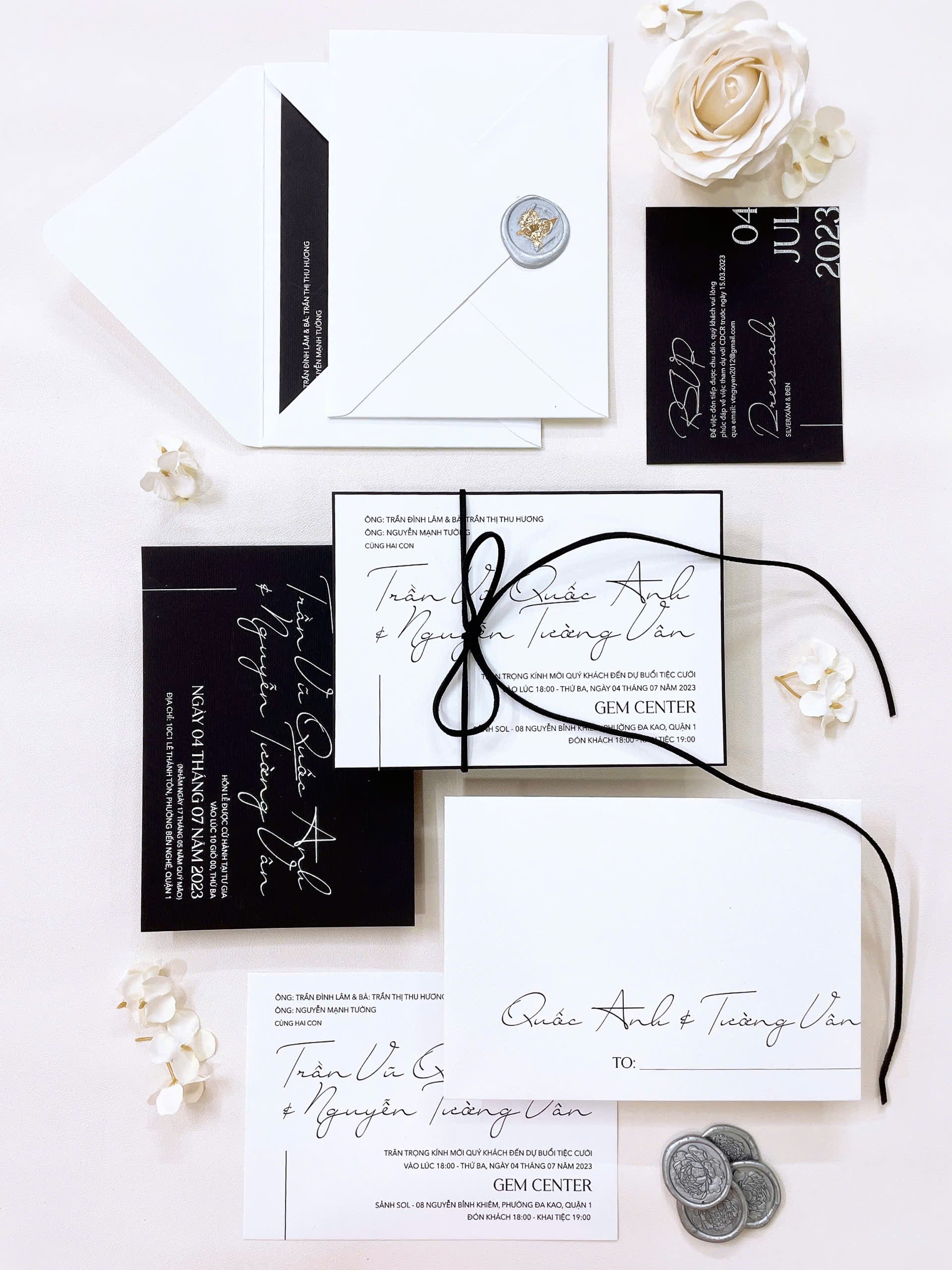 Modern Black White Silver Foil Wedding Invitatio P250711 – Peonies Wedding